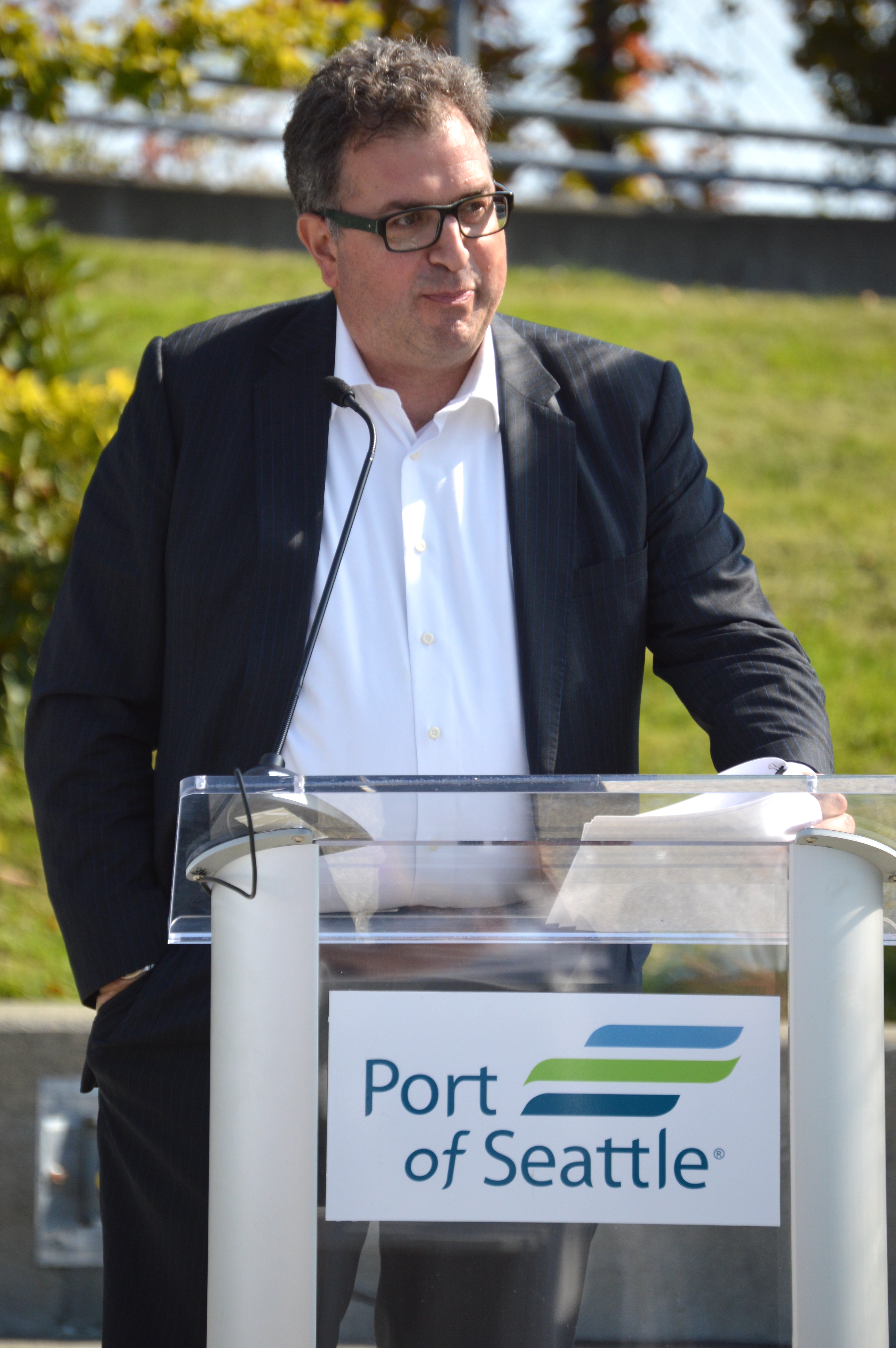 Commissioner John Creighton presents “State of the Port” address to ...